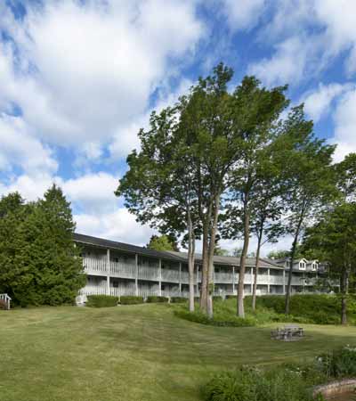 Country House Resort | About the Resort and History